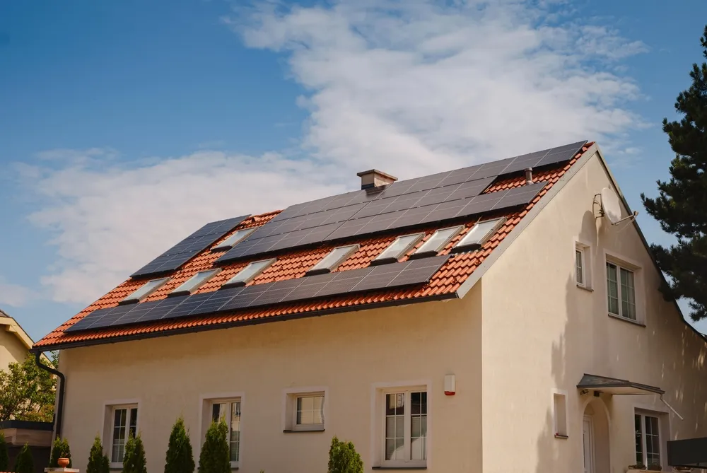 The Best Solar Power Options for Your Home: What’s Worth the Investment ...