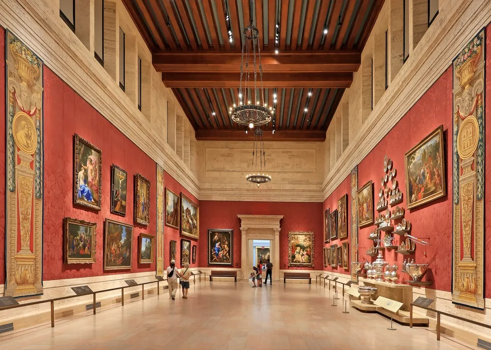Cultural Experiences on a Budget: Museums, Galleries, and More – pricepiggi